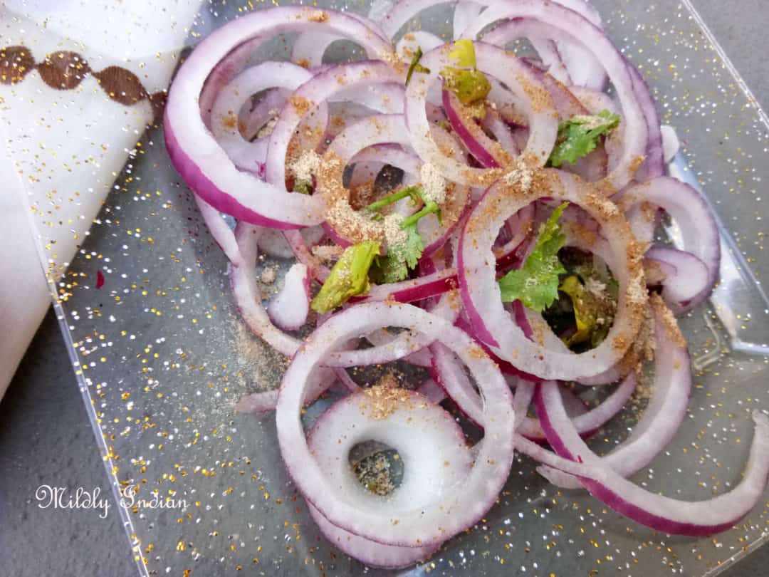 Laccha pyaaz- the versatile onion salad – Mildly Indian