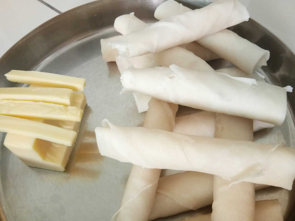 Cheese cigars – the bites of happiness – Mildly Indian