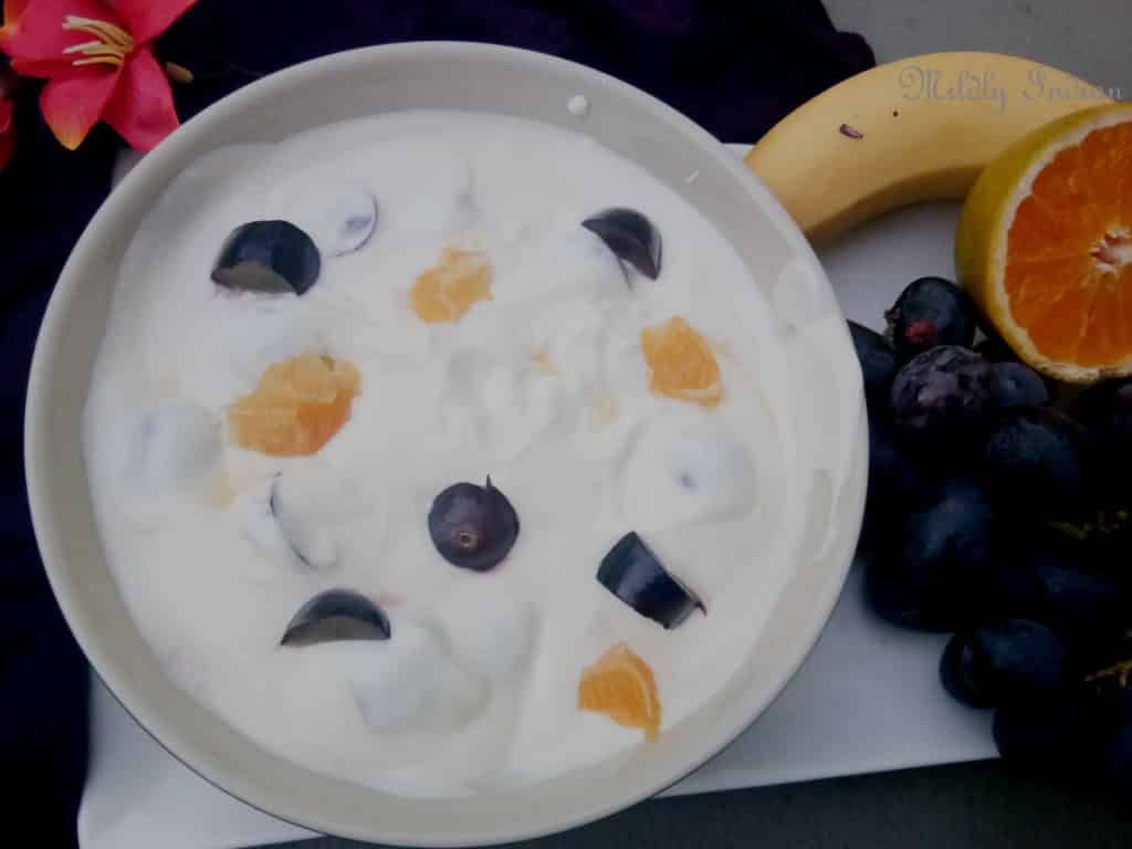 Mixed fruit shrikhand with cardamom – Mildly Indian