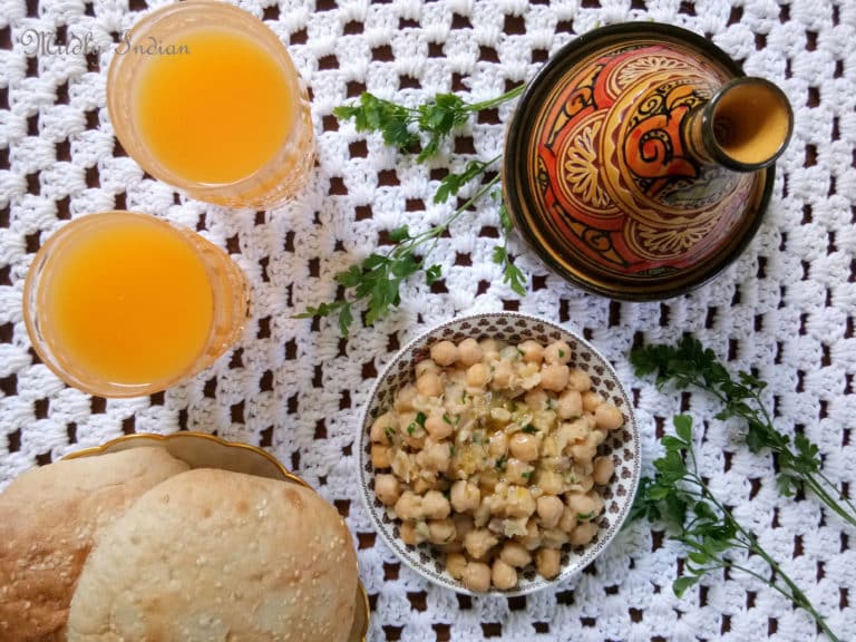 Hummus Balila | Rustic chickpea salad – Mildly Indian
