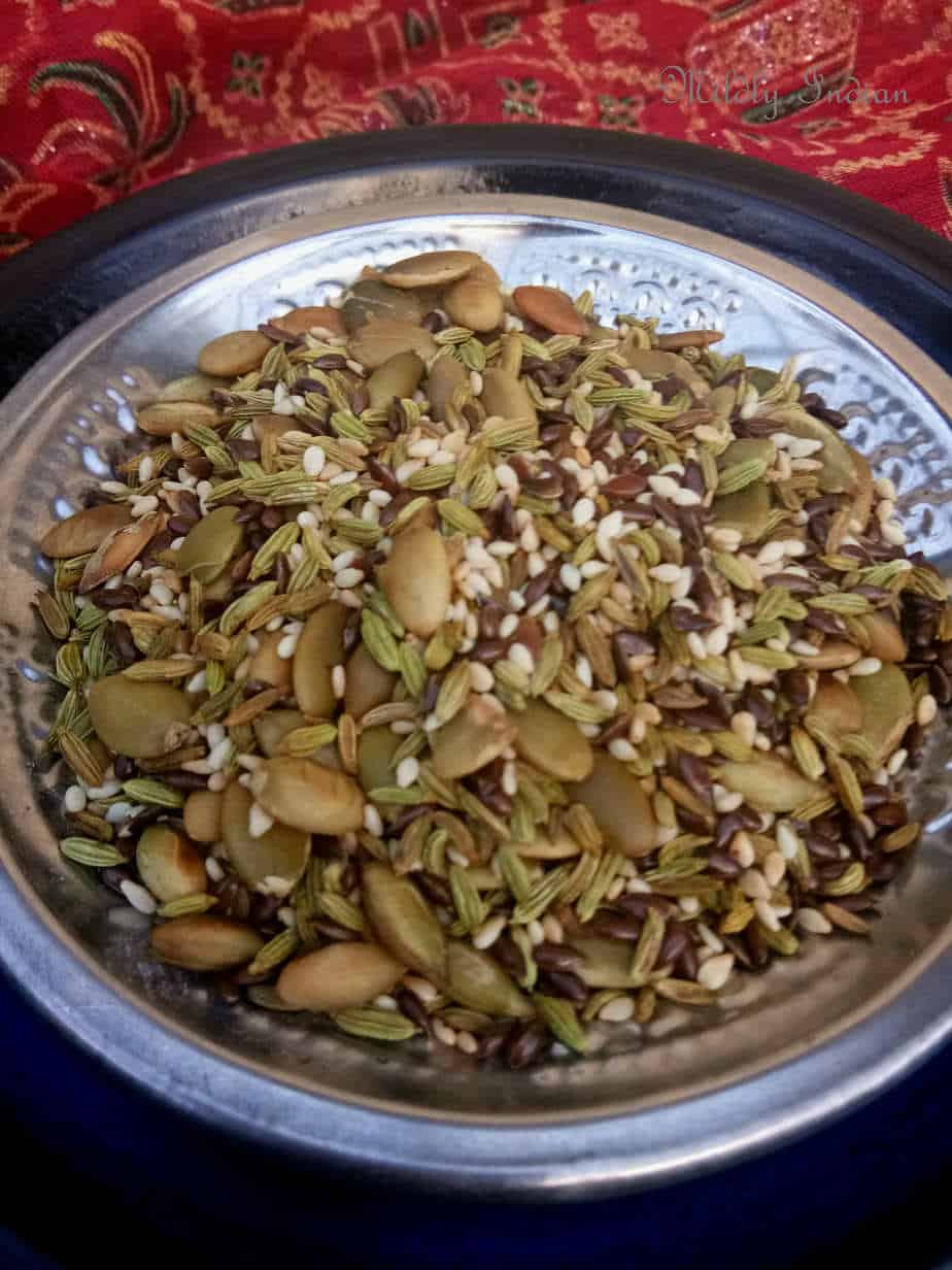 Mukhwas with fennel and flax seeds – Mildly Indian