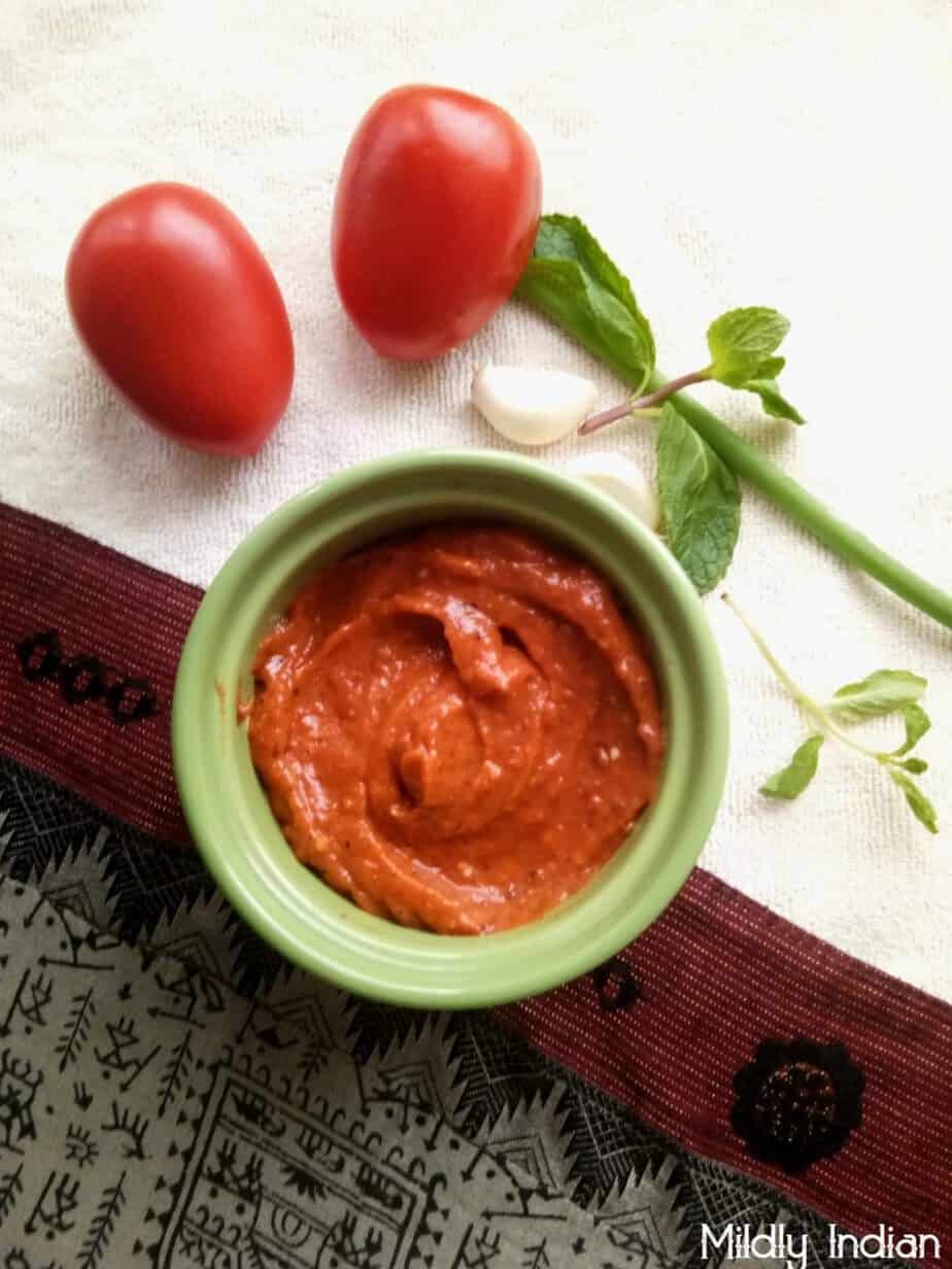 Spicy roasted tomato dip – Mildly Indian