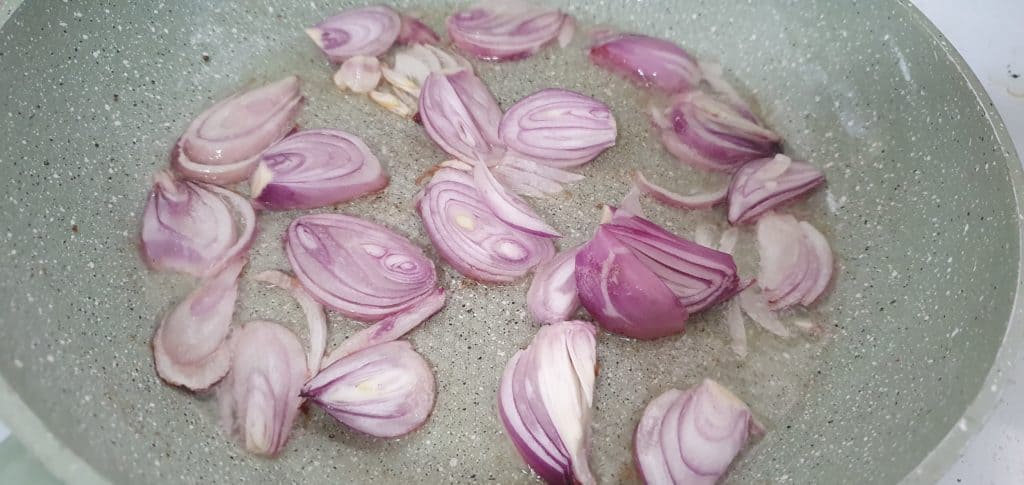 Vegetable Vindaloo – Mildly Indian