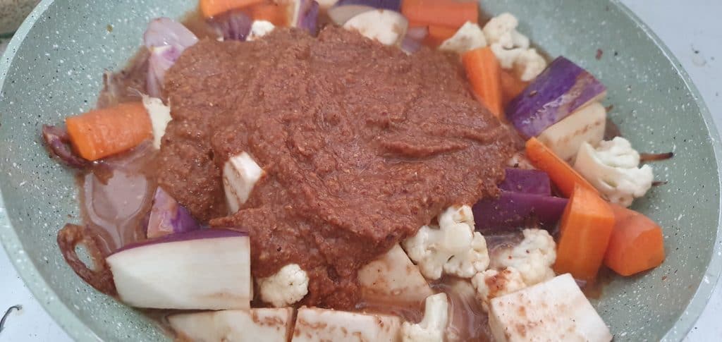 Vegetable Vindaloo – Mildly Indian