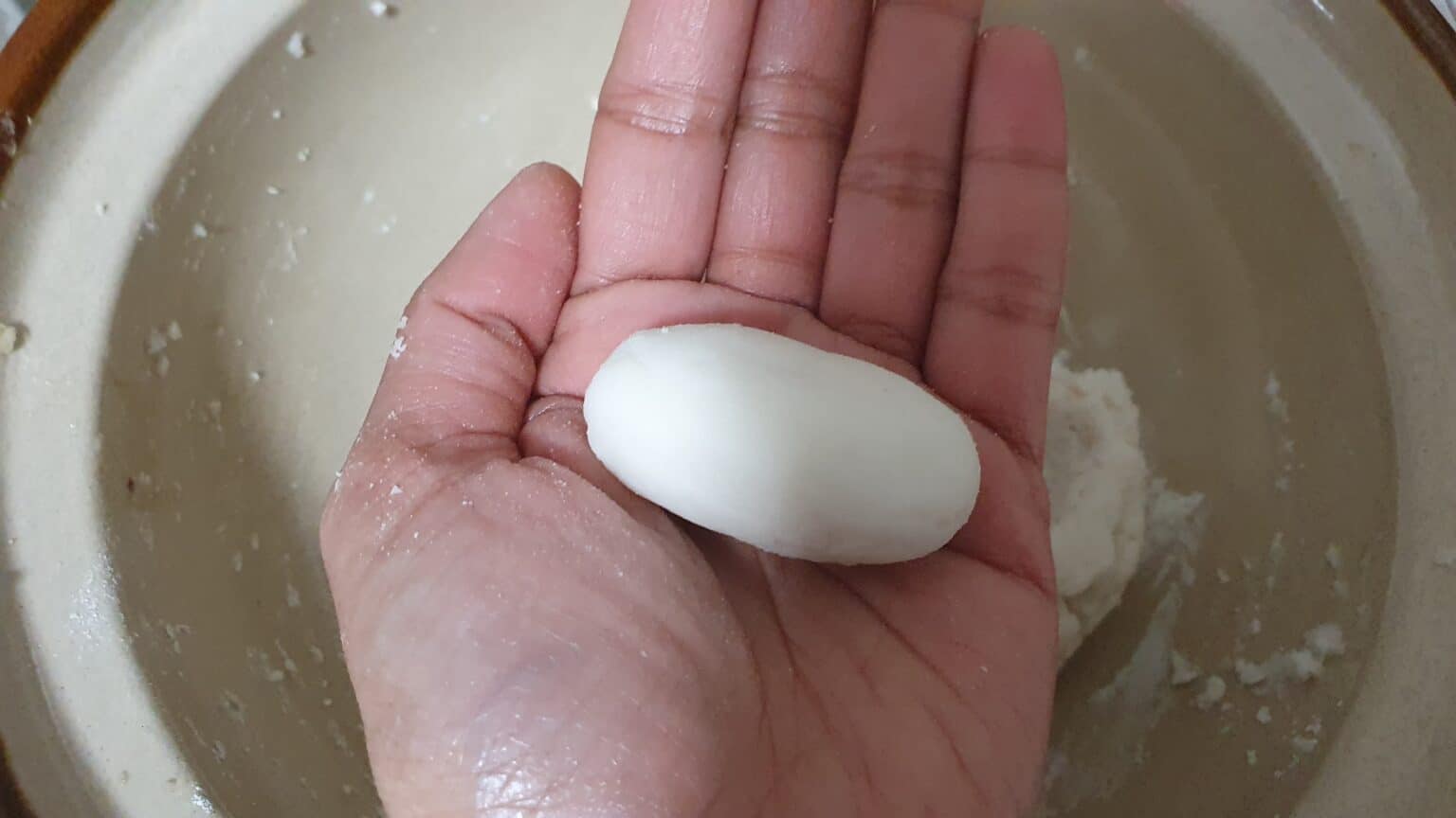 Kozhakattai maav deepam – Edible deepam. – Mildly Indian