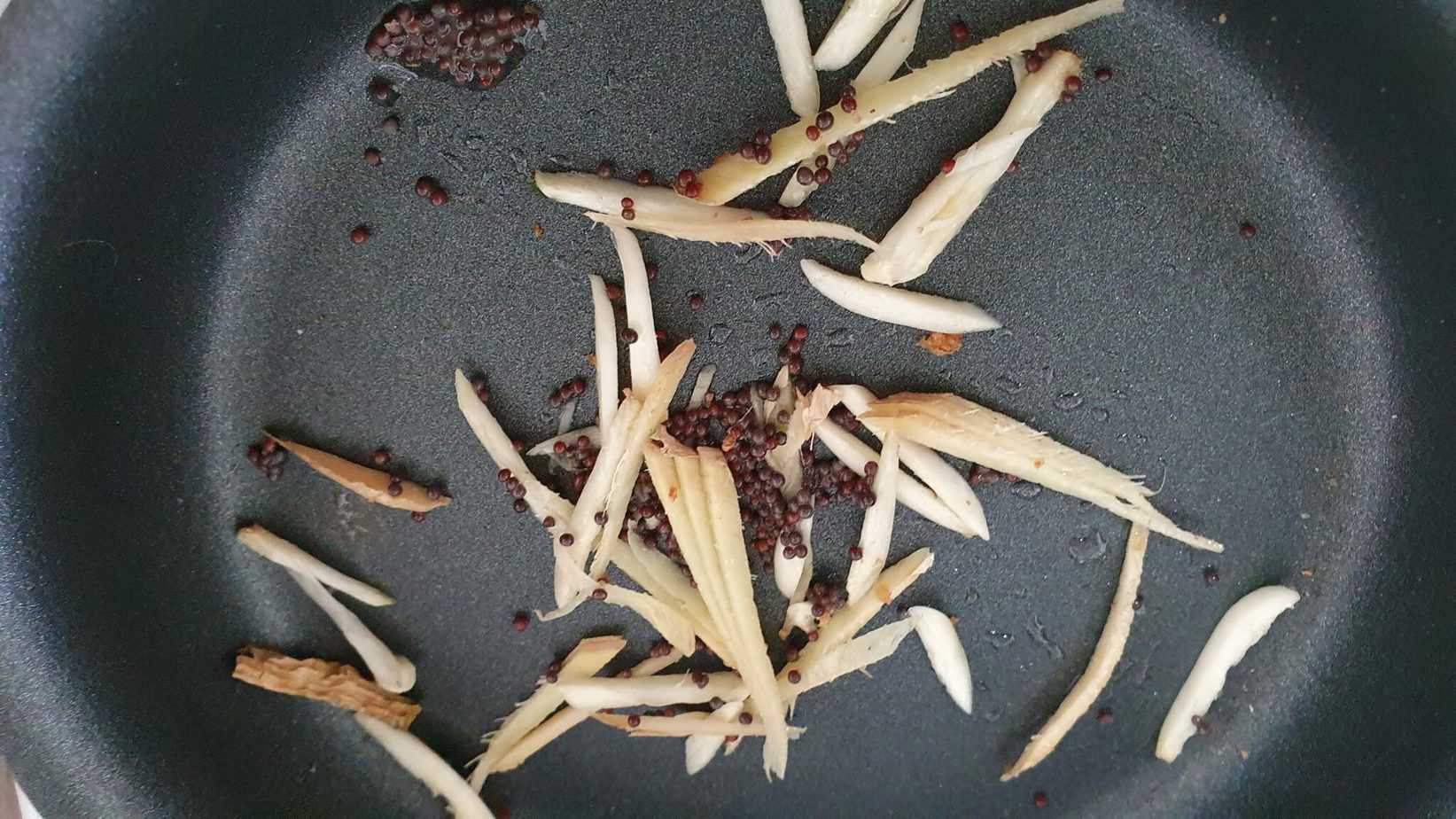 Biryani achar – Pickled beetroot and dates. – Mildly Indian