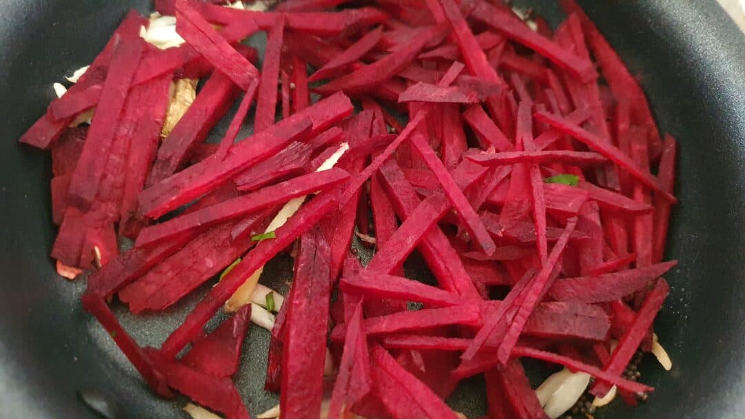 Biryani achar – Pickled beetroot and dates. – Mildly Indian