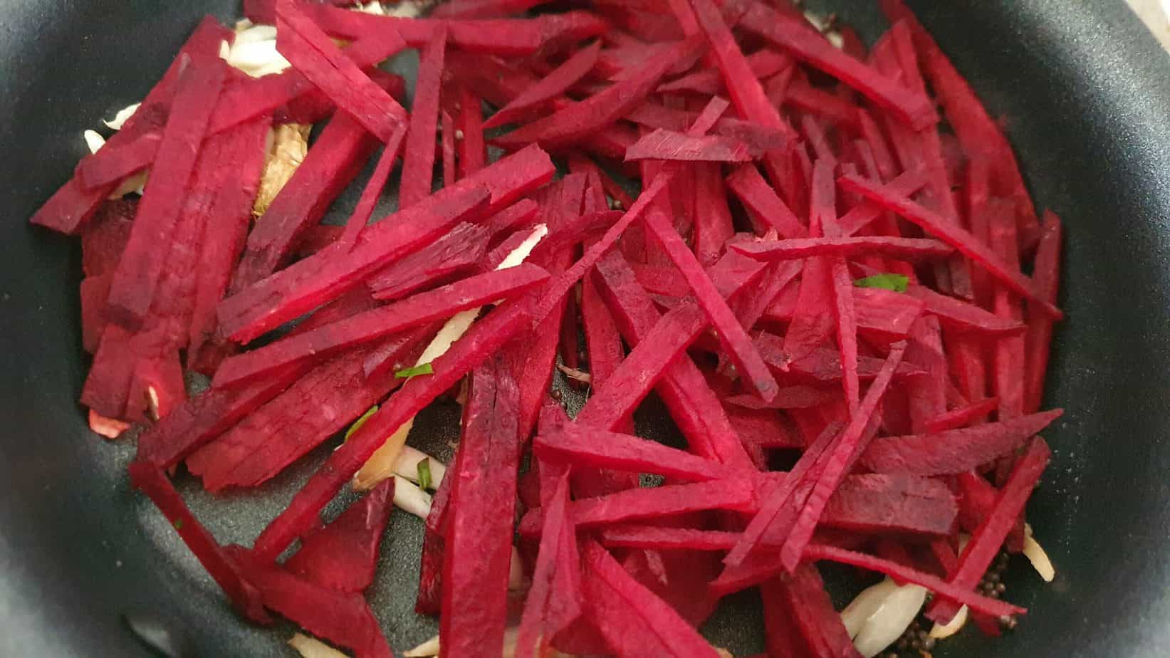 Biryani achar – Pickled beetroot and dates. – Mildly Indian