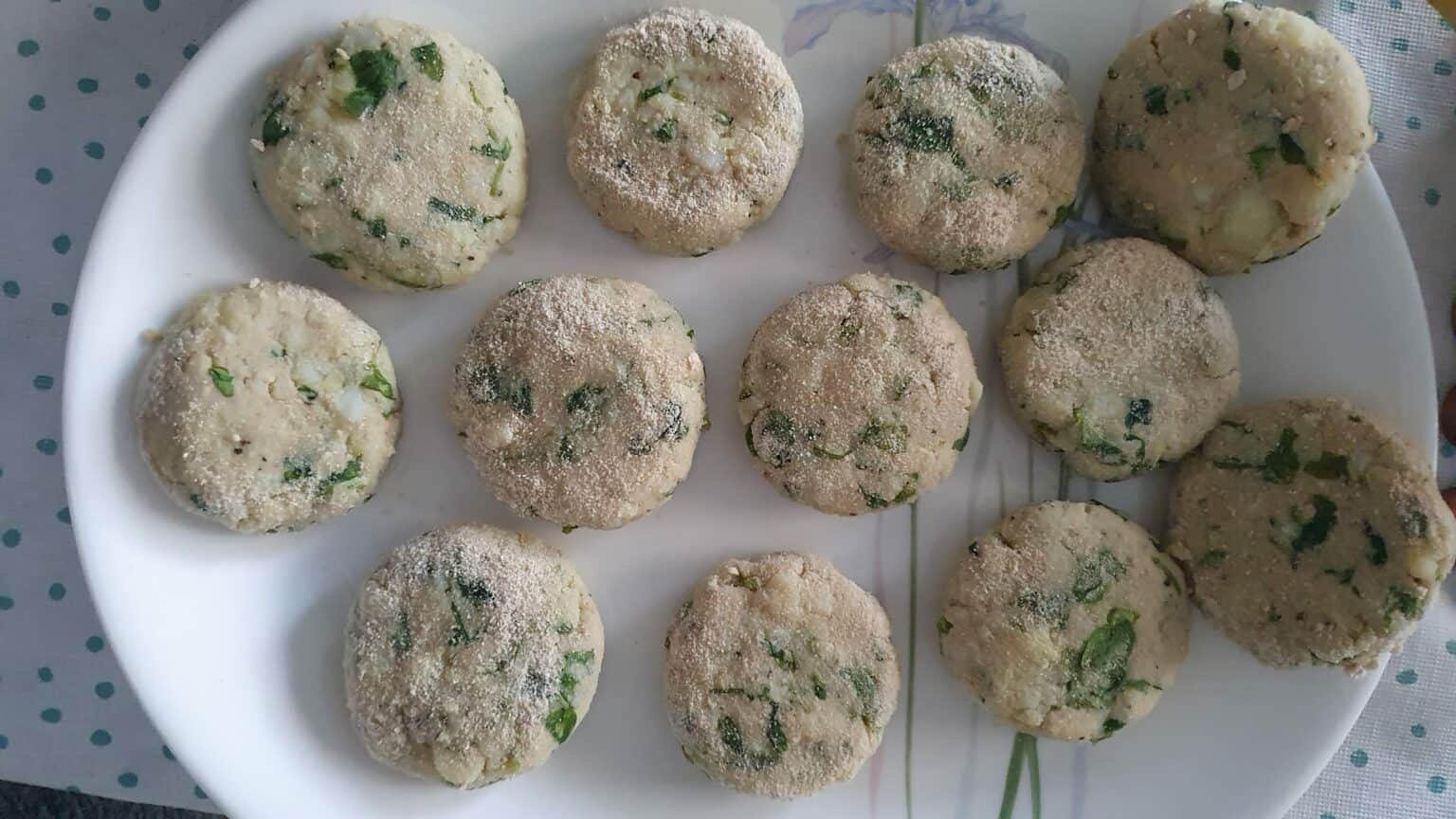 Aloo ramdhana tikki – Amaranth cutlets – Mildly Indian