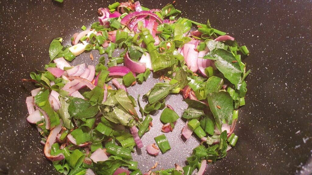 Dhuli moong dal fry – Mildly Indian