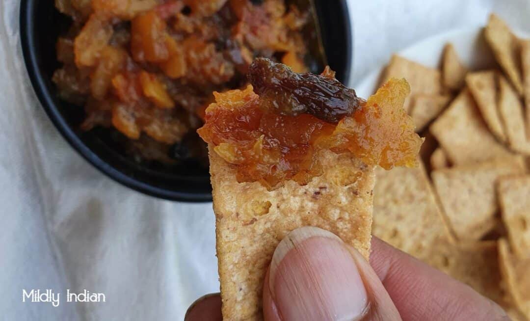Raisin and quince chutney – Mildly Indian