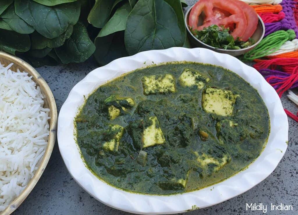 Palak paneer | Spinach and cottage cheese curry – Mildly Indian