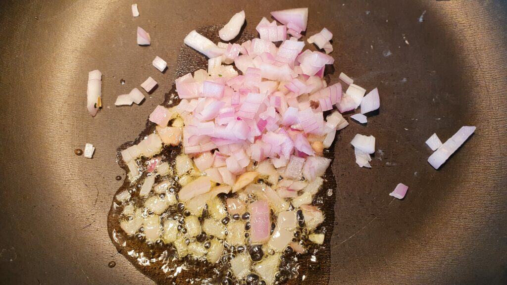 Vegan walnut mushroom mince – Mildly Indian