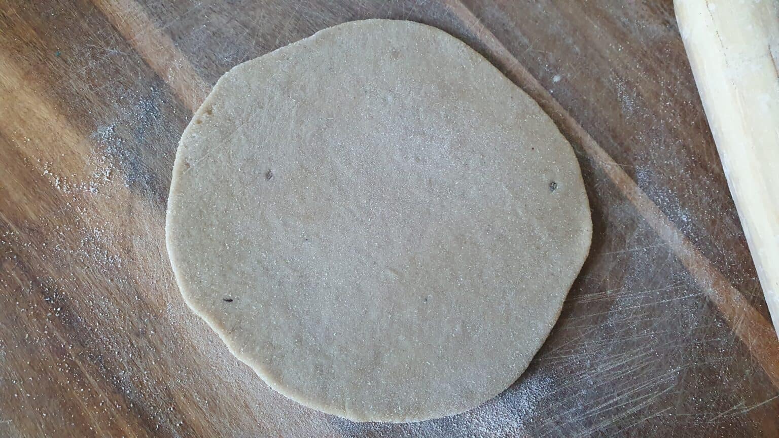 Meethi roti | sweet flatbread – Mildly Indian