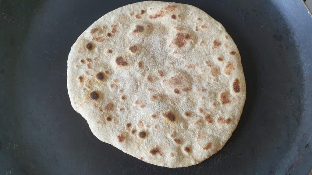 Meethi roti | sweet flatbread – Mildly Indian