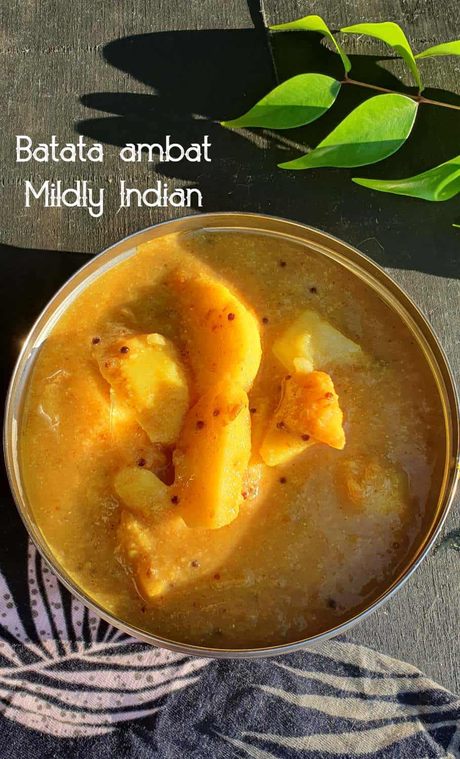 Batata ambat | easy potato curry – Mildly Indian