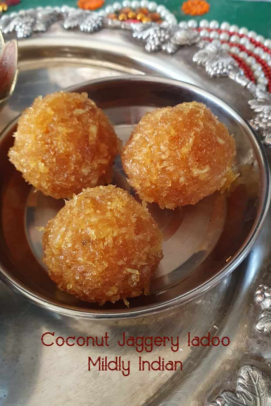 Thengai poornam urundai | Coconut jaggery ladoo – Mildly Indian