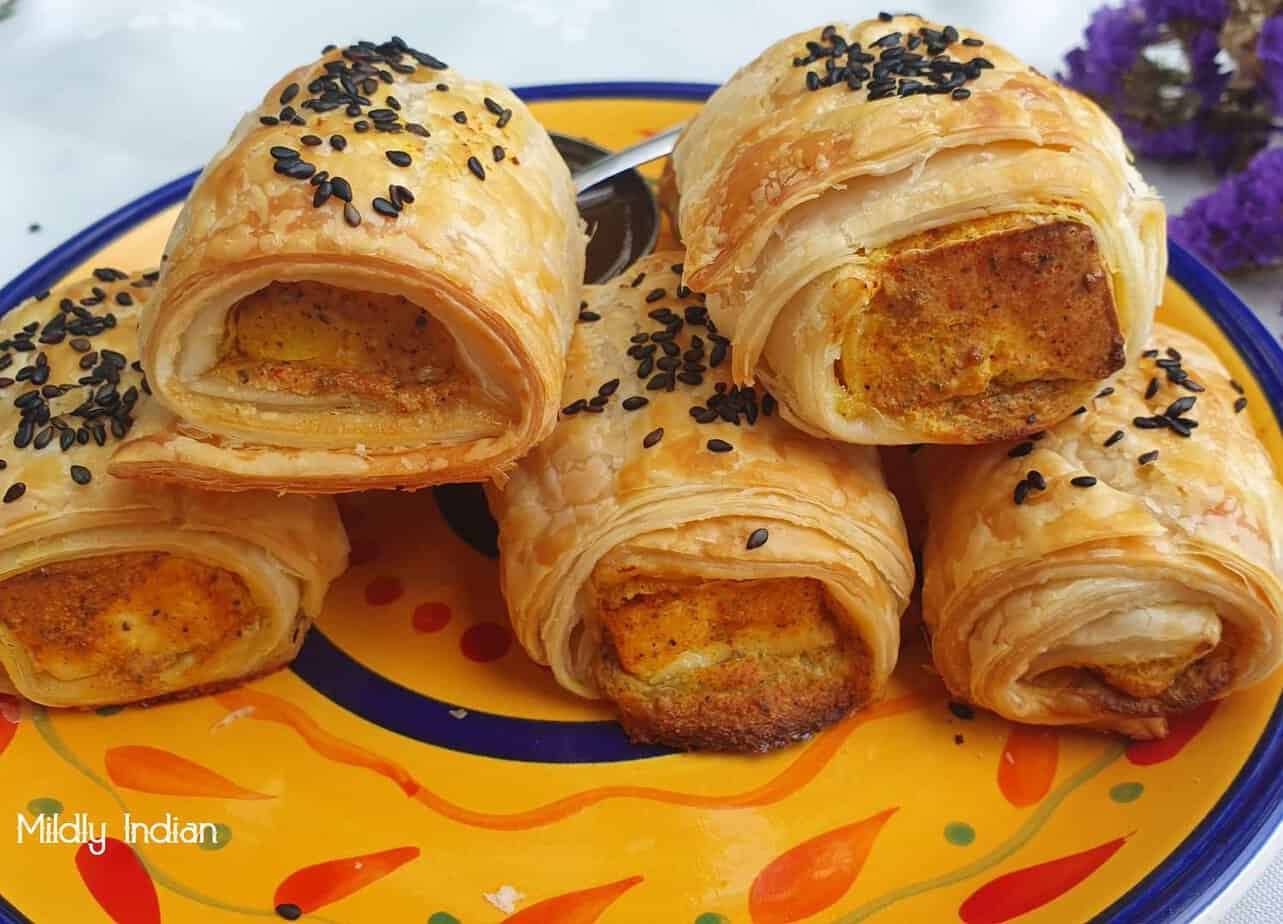 Effortless paneer puffs – Mildly Indian